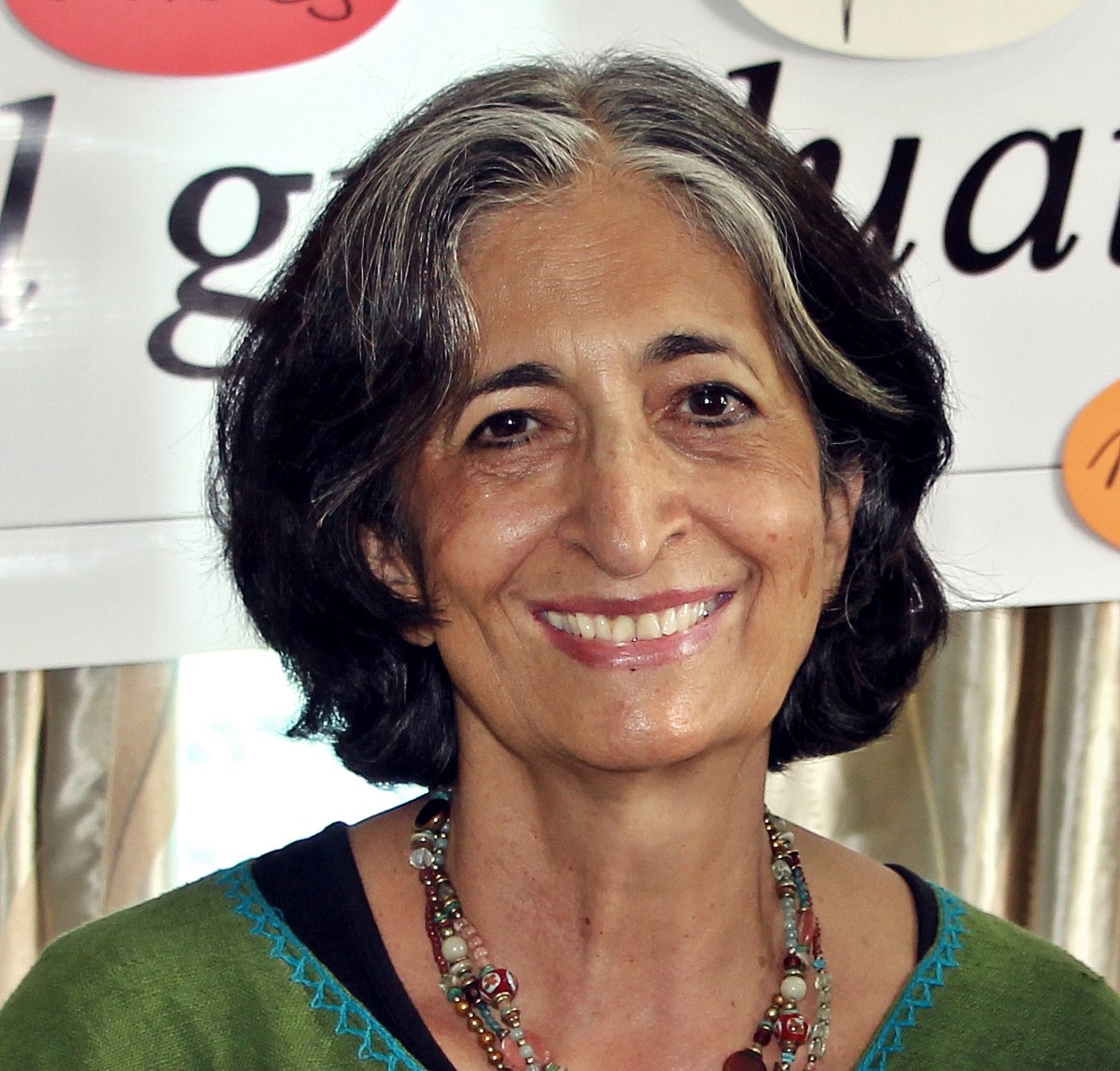 Lesung und Gespräch mit Nasrin Siege - Deutsch